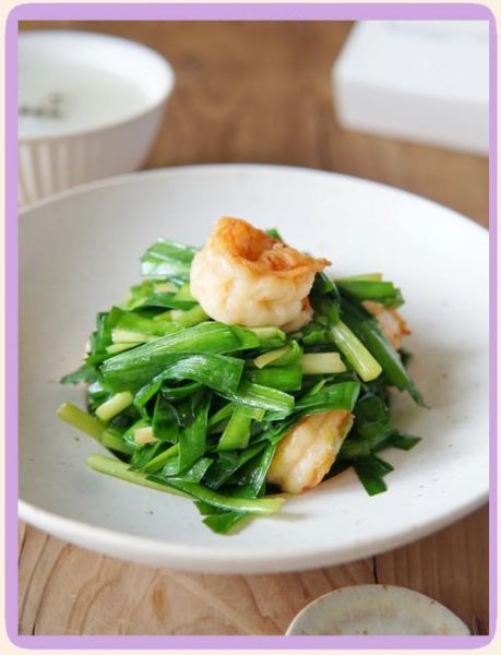 虾仁炒韭菜怎么做好吃_虾仁炒韭菜的窍门-第3张图片-山城妙识