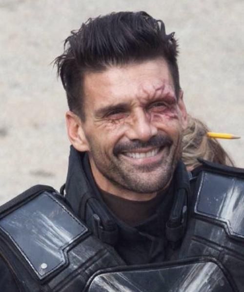 交叉骨扮演者是谁_弗兰克·格里罗个人资料-第1张图片-山城妙识 交叉骨扮演者是谁_弗兰克·格里罗个人资料-第1张图片-山城妙识