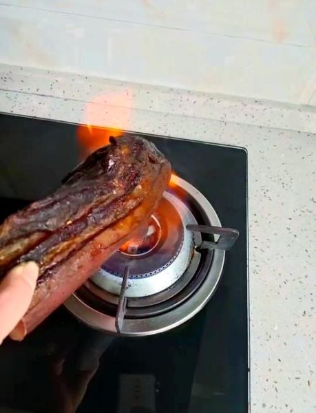 高压锅腊肉饭怎么做_腊肉饭用高压锅多久-第3张图片-山城妙识