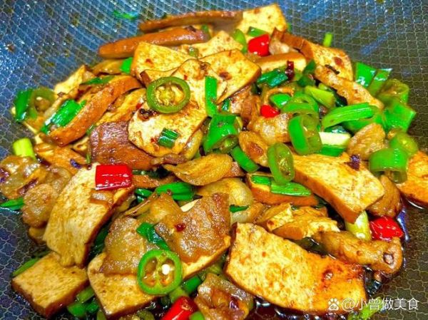 香干炒之前要焯水吗_香干焯水几分钟-第3张图片-山城妙识