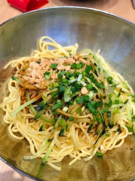 凉面条配什么菜最好吃_凉面条经典搭配推荐-第3张图片-山城妙识