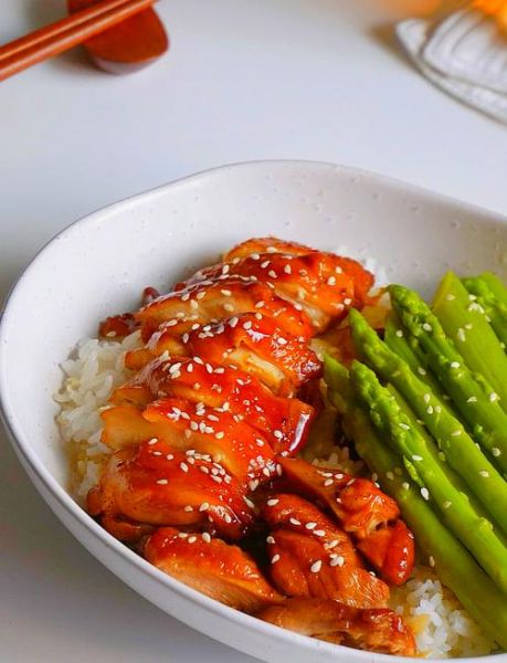 鸡腿饭怎么做好吃又简单_鸡腿饭家常做法-第1张图片-山城妙识 鸡腿饭怎么做好吃又简单_鸡腿饭家常做法-第1张图片-山城妙识