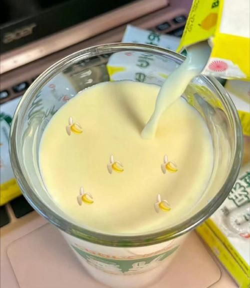 香蕉牛奶怎么做_香蕉牛奶热量高吗-第3张图片-山城妙识