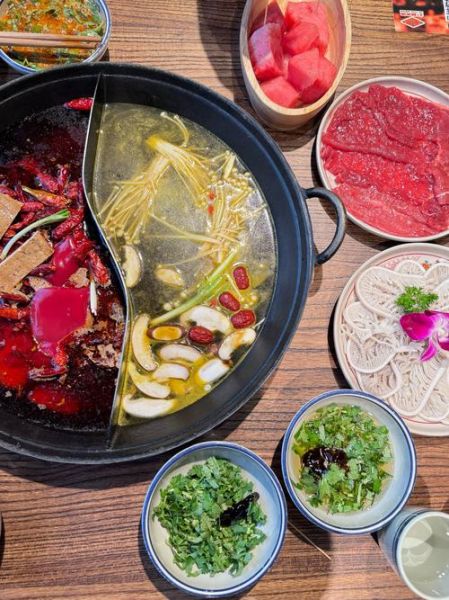 火锅图片高清图片哪里找_如何挑选商用素材-第1张图片-山城妙识