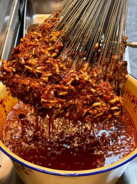 贵阳竹签烤肉酱汁怎么做_贵阳烤肉蘸料配方-第1张图片-山城妙识