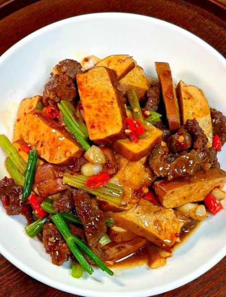 干煸牛肉怎么做才嫩_干煸牛肉用什么部位最好-第3张图片-山城妙识