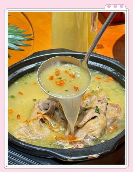 肚包鸡的做法_肚包鸡是哪里的菜-第1张图片-山城妙识