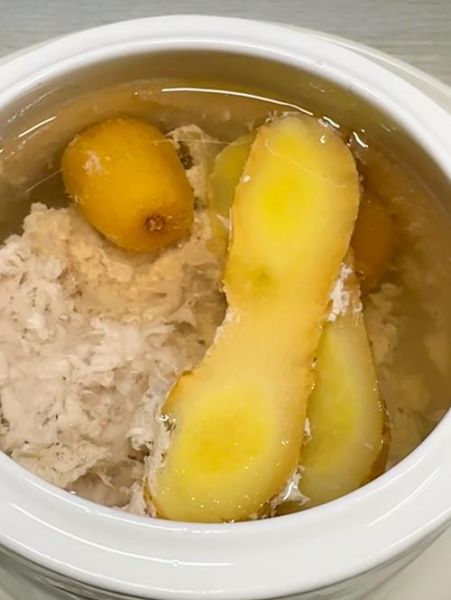 炖什么汤美容养颜_喝什么汤皮肤会变好-第3张图片-山城妙识