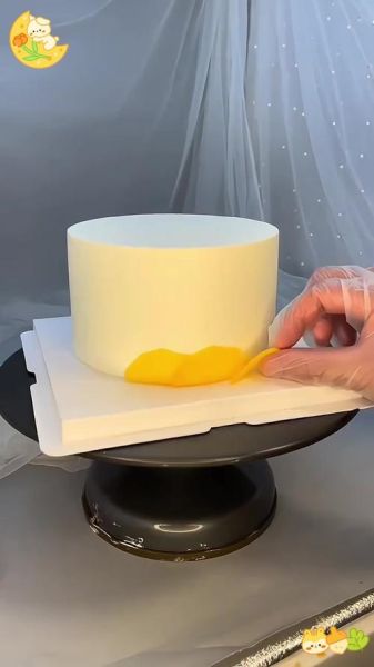 最简单的蛋糕裱花视频_零基础也能学会吗-第1张图片-山城妙识