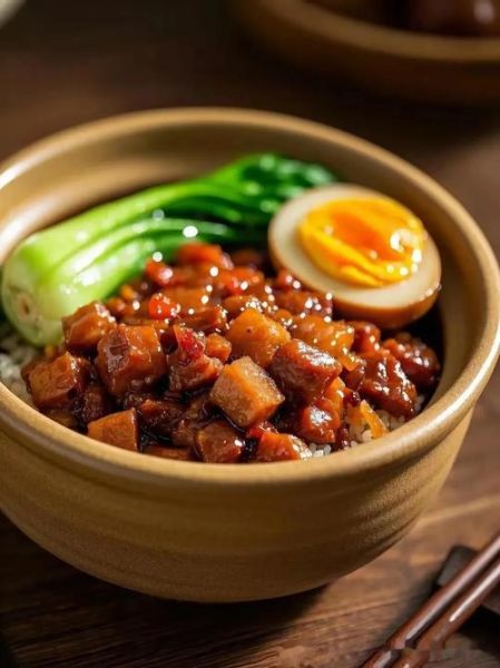 台湾卤肉饭怎么做才香_卤肉饭卤汁比例是多少-第1张图片-山城妙识