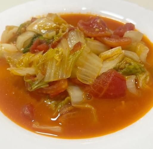 圆白菜炒西红柿怎么做_圆白菜炒西红柿先炒哪个-第1张图片-山城妙识