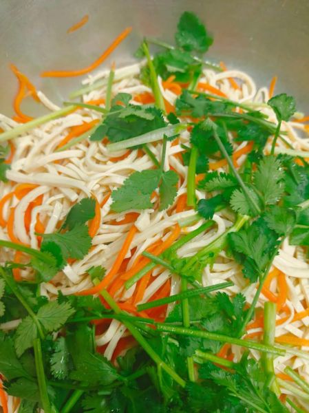 火锅店爽口小凉菜有哪些_30种必点推荐-第1张图片-山城妙识