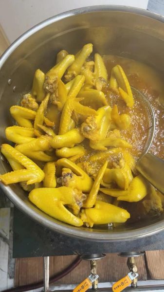 家庭盐焗鸡翅怎么做_盐焗鸡翅最简单的做法-第2张图片-山城妙识