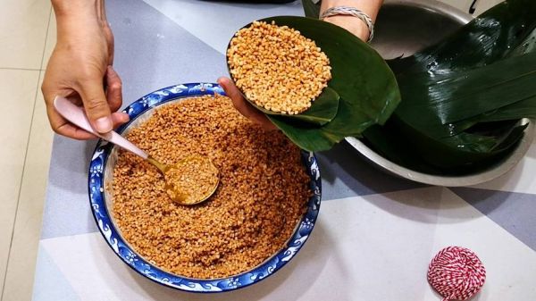 包粽子的米要泡多久最好_糯米泡多久不夹生-第2张图片-山城妙识