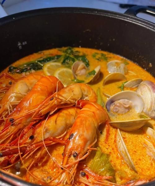 冬阴功汤怎么做_冬阴功汤正宗配方-第1张图片-山城妙识