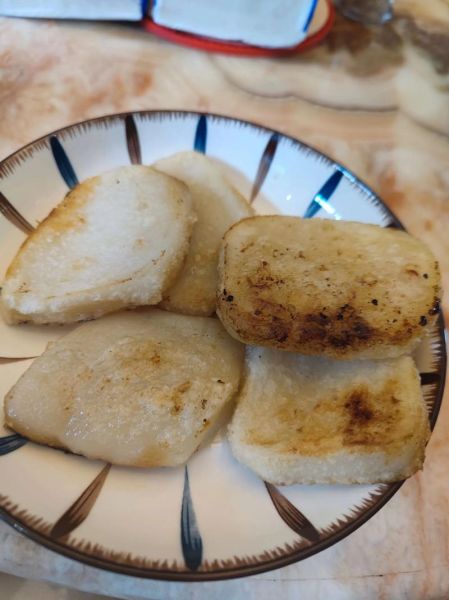 煎年糕要煮软再煎吗_年糕怎么煎才不硬-第1张图片-山城妙识