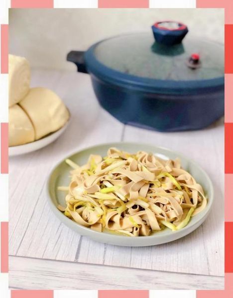 炒豆皮怎么做好吃_家常炒豆皮做法步骤-第3张图片-山城妙识