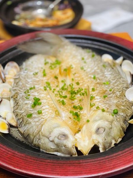 清蒸皇帝鱼怎么做_皇帝鱼蒸多久才嫩-第3张图片-山城妙识