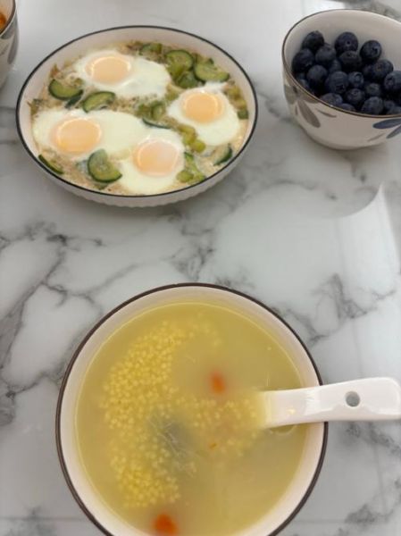 黄小米粥怎么煮粘稠_黄小米粥需要泡吗-第3张图片-山城妙识