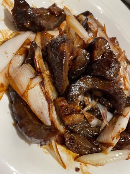 大葱烧海参怎么做_天刀大葱烧海参配方-第2张图片-山城妙识