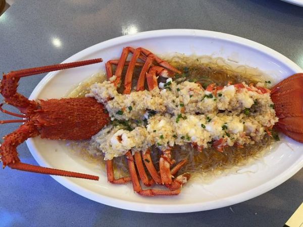 蒜蓉蒸澳洲龙虾怎么做_澳洲龙虾蒸多久才熟-第2张图片-山城妙识