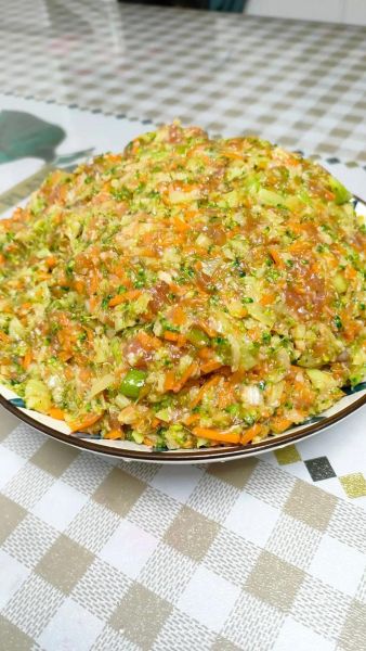 猪肉饺子馅怎么调才好吃_猪肉饺子馅配料比例-第3张图片-山城妙识