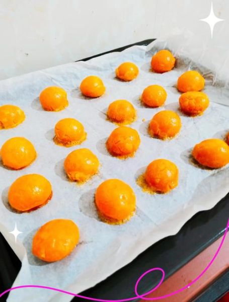 蛋黄月饼怎么做_传统配方与技巧-第1张图片-山城妙识