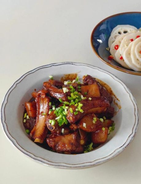 如何制作红烧排骨_红烧排骨的家常做法-第1张图片-山城妙识