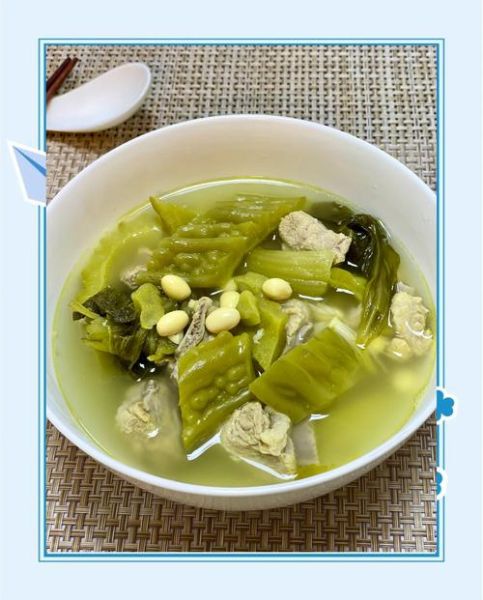 夏天苦瓜煲汤有几种做法_苦瓜汤怎么做清热解暑-第3张图片-山城妙识