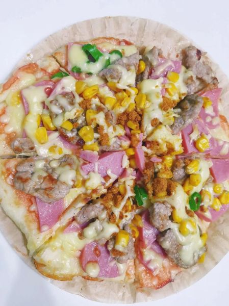 披萨的家常做法平底锅_不用烤箱怎么做披萨-第1张图片-山城妙识