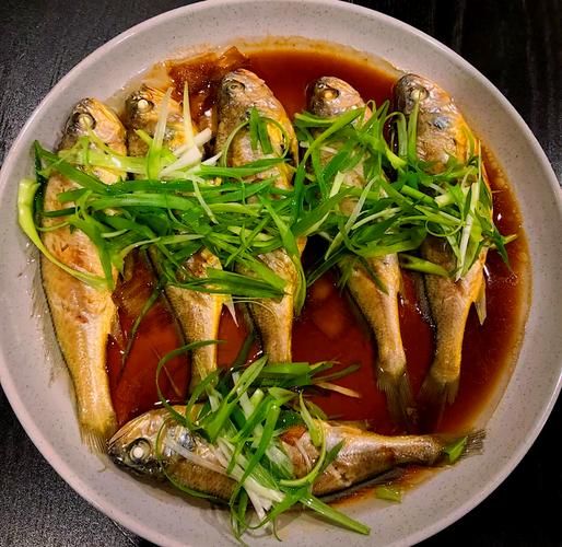 清蒸鱼怎么蒸才鲜嫩_家庭清蒸鱼的做法步骤-第1张图片-山城妙识 清蒸鱼怎么蒸才鲜嫩_家庭清蒸鱼的做法步骤-第1张图片-山城妙识