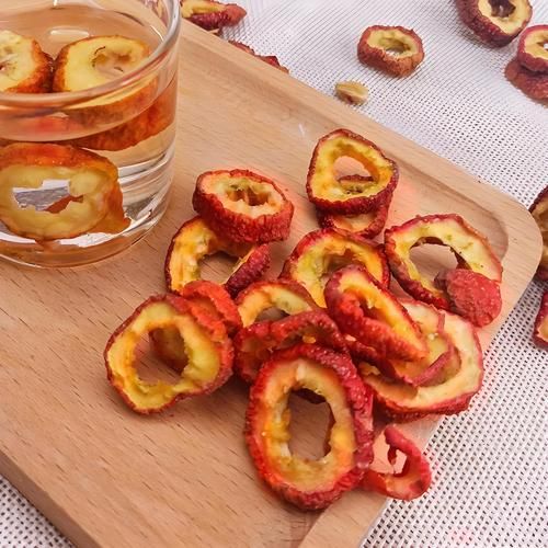 干山楂片泡水喝能减肥吗_干山楂片减肥的正确喝法-第1张图片-山城妙识