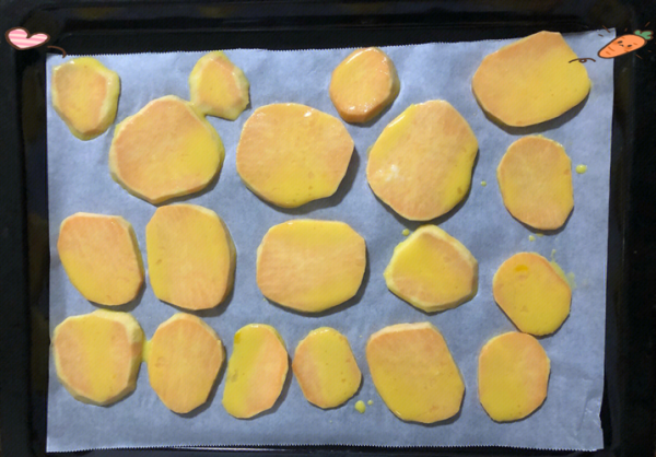 自制红薯片的做法_烤箱温度和时间怎么设置-第1张图片-山城妙识