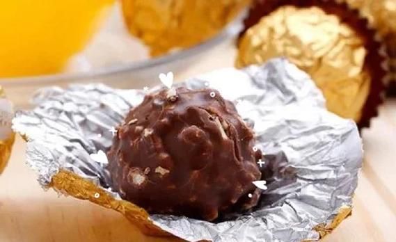 费列罗巧克力保质期多久_如何正确储存-第2张图片-山城妙识 费列罗巧克力保质期多久_如何正确储存-第2张图片-山城妙识