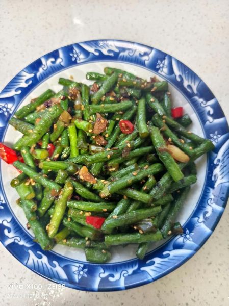 炒豆角焯水几分钟_豆角焯水窍门-第3张图片-山城妙识