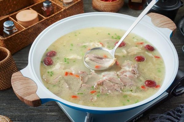 羊肉冬瓜汤怎么炖不膻_家常做法大全-第1张图片-山城妙识 羊肉冬瓜汤怎么炖不膻_家常做法大全-第1张图片-山城妙识