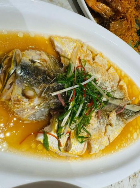 清蒸鱼头怎么弄_清蒸鱼头用什么鱼最好-第2张图片-山城妙识 清蒸鱼头怎么弄_清蒸鱼头用什么鱼最好-第2张图片-山城妙识