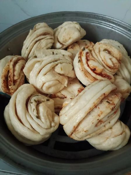 葱油馒头花卷怎么做_蒸多久才松软-第3张图片-山城妙识 葱油馒头花卷怎么做_蒸多久才松软-第3张图片-山城妙识