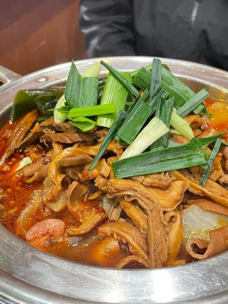 家常牛杂火锅怎么做_牛杂火锅底料怎么配-第1张图片-山城妙识