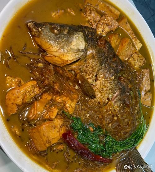 鲤鱼怎么炖好吃_家常做法-第1张图片-山城妙识