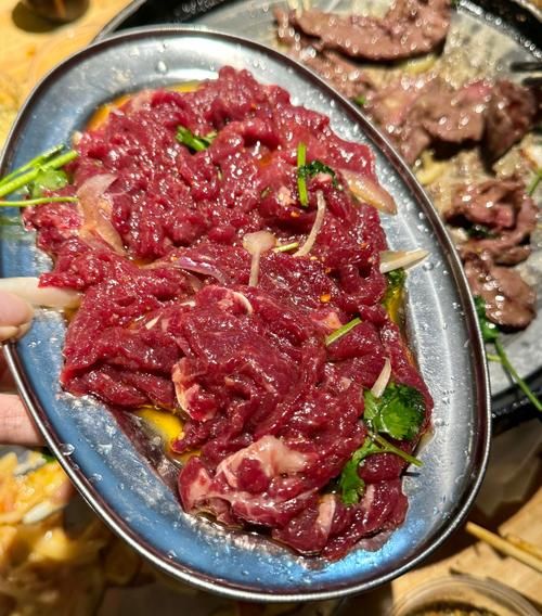 烤牛肉怎么做才嫩_烤牛肉的家常做法大全-第1张图片-山城妙识 烤牛肉怎么做才嫩_烤牛肉的家常做法大全-第1张图片-山城妙识