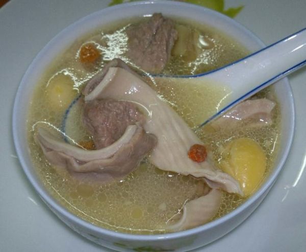 猪肚煲汤怎么做好喝_猪肚煲汤的家常做法-第2张图片-山城妙识