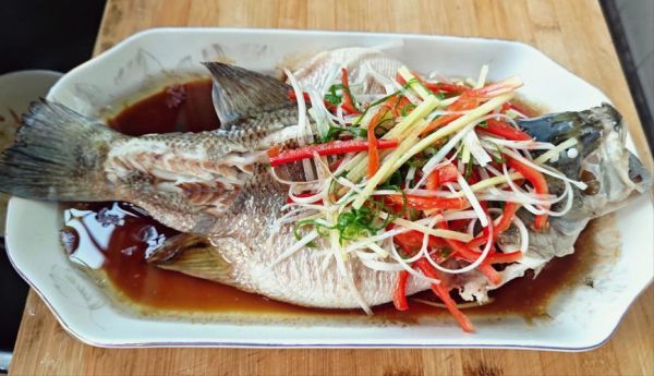 鱼蒸15分钟能熟吗_蒸鱼最佳时间是多少-第1张图片-山城妙识