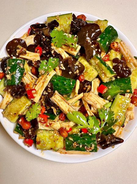 拼盘凉菜怎么做_拼盘凉菜图片大全-第1张图片-山城妙识