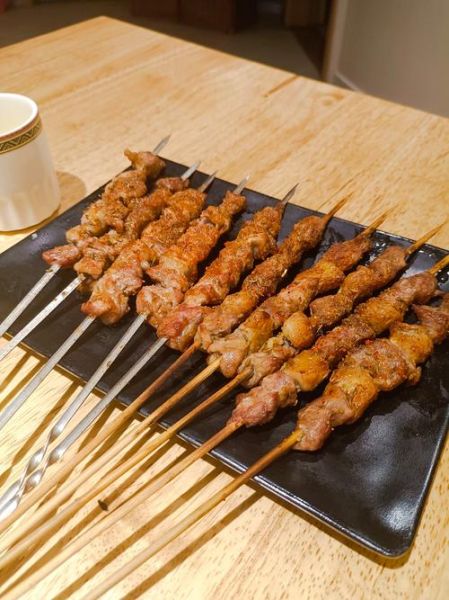 怎样烤羊肉串_羊肉串怎么烤才嫩-第2张图片-山城妙识