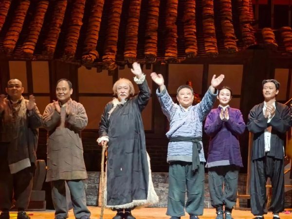 窝头会馆话剧讲了什么_值得看吗-第1张图片-山城妙识