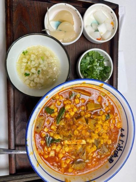 羊肉泡馍配菜有哪些_怎么搭配才正宗-第2张图片-山城妙识