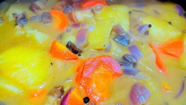 咖喱土豆胡萝卜怎么做_咖喱土豆胡萝卜的家常做法-第2张图片-山城妙识 咖喱土豆胡萝卜怎么做_咖喱土豆胡萝卜的家常做法-第2张图片-山城妙识