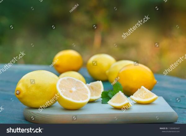 how_to_make_lemon_tea_with_fresh_lemon-第3张图片-山城妙识