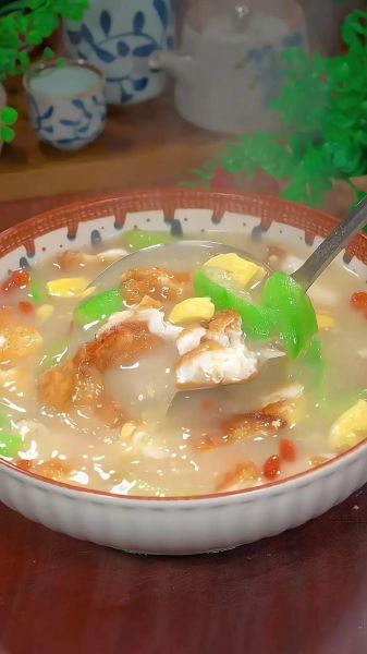 家常丝瓜汤怎么做_丝瓜汤要焯水吗-第1张图片-山城妙识